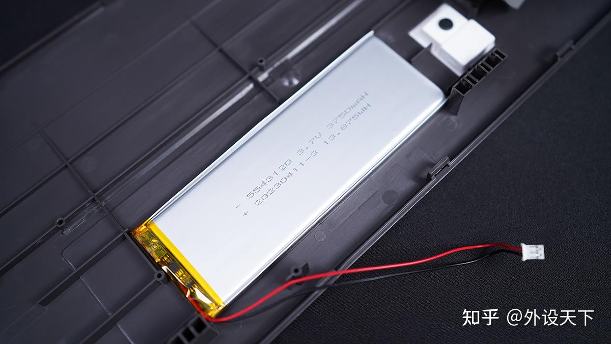 珂芝KZZI K75性能版三模机械键盘评测：只升级，不加价