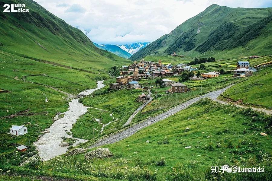 从上帝的修道院到高加索的冰雪，在格鲁吉亚打卡世界遗产 - 知乎