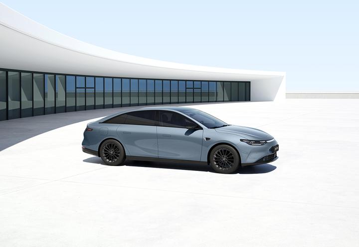 15万买C级纯电轿车，选零跑C01还是长安启源A07？ - 知乎