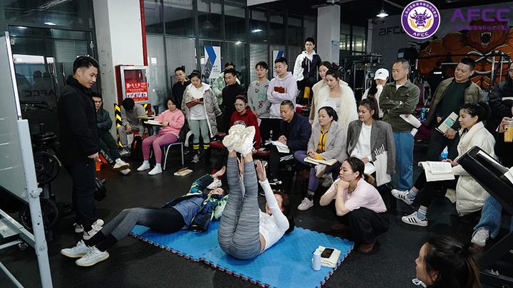 健身学院的学费大概是多少呢？ 知乎
