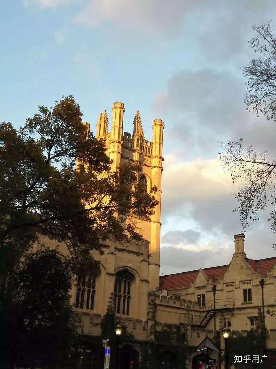 芝加哥大学是一所什么样的学校？ - 知乎