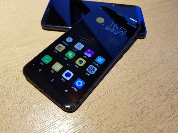 相机Beta代你游发布会：1600万后置双摄 360手机N6 Pro发布售1699元起 - 知乎