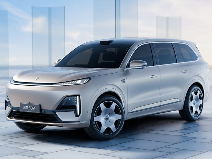 深蓝SL03经典版售11.99万，限量4000台，纯电续航515km - 知乎