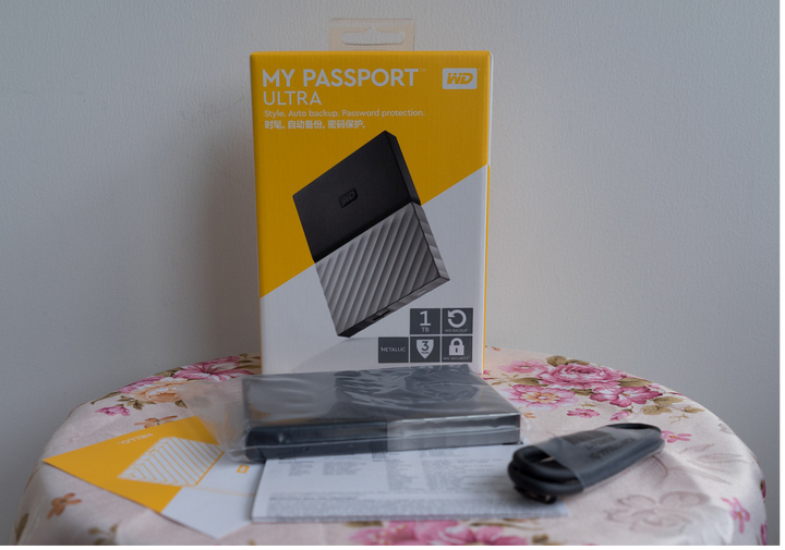 西部数据 My Passport Ultra 1T移动硬盘 体验 - 知乎