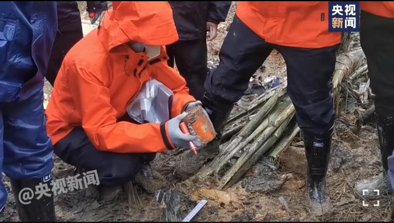 东航客机MU5735两个黑匣子都找到了，最后一段的呼唤录音曝光，让人破防 - 知乎