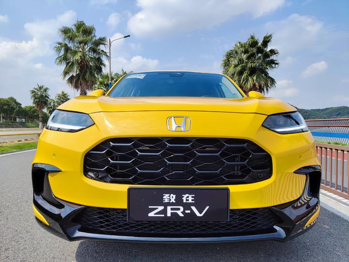 为啥00后更愿意买ZR-V？深度体验一天后，我有点明白了 - 知乎