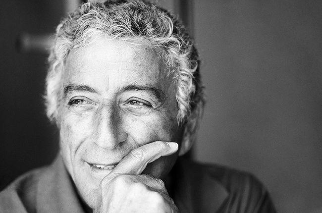 今日欧美圈：Tony Bennett去世，外媒曝光A妹与Wicked演员交往 - 知乎