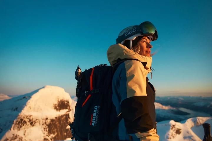 FWT滑手签名款 勇敢跃入未知 - 知乎