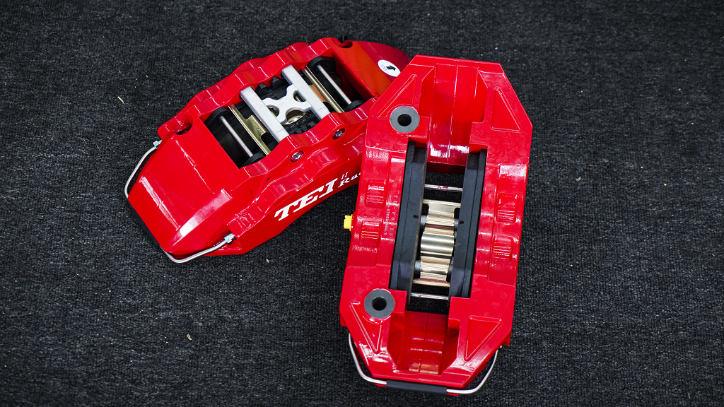 别克君威GS改装刹车案例分享，前轮升级TEI P60ES大六刹车套件 - 知乎