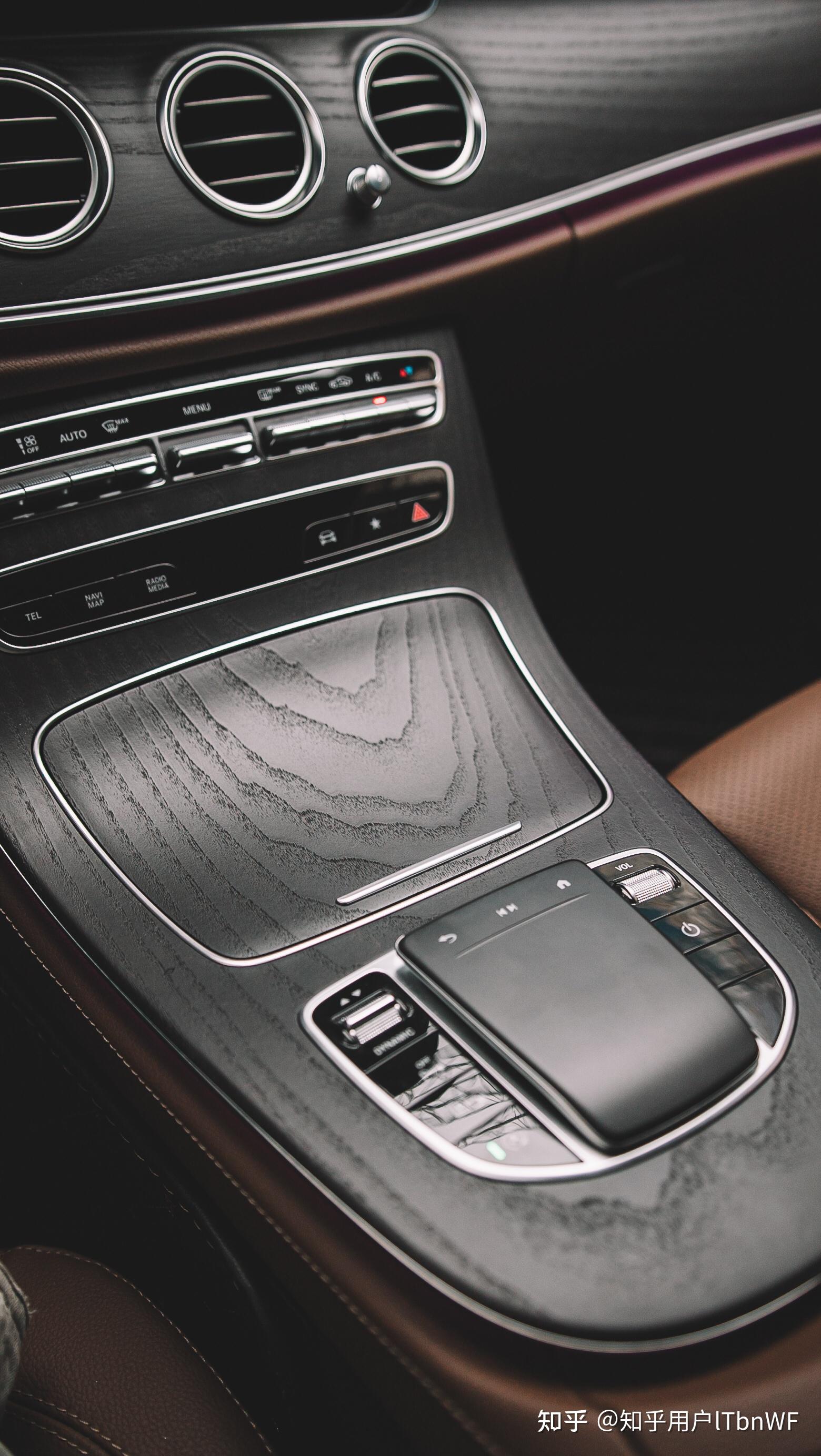 50万预算奔驰E300和宝马530怎么选？