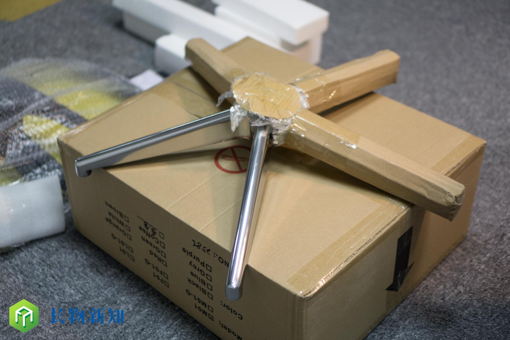 拯救老腰的第一步，就升级把舒服点的椅子好了——ergomax commander人体工学椅评测 | 肉身评测 - 知乎