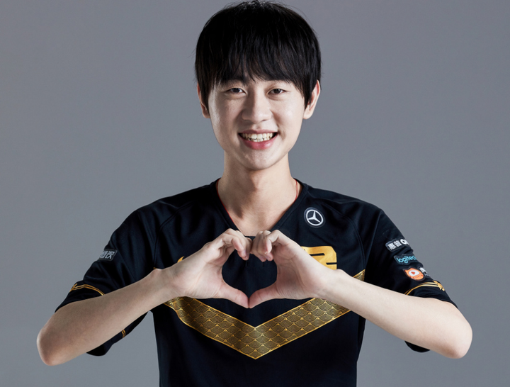 反转！Ming在粉丝群宣布自己是自由人，RNG又卡合同了？ - 知乎