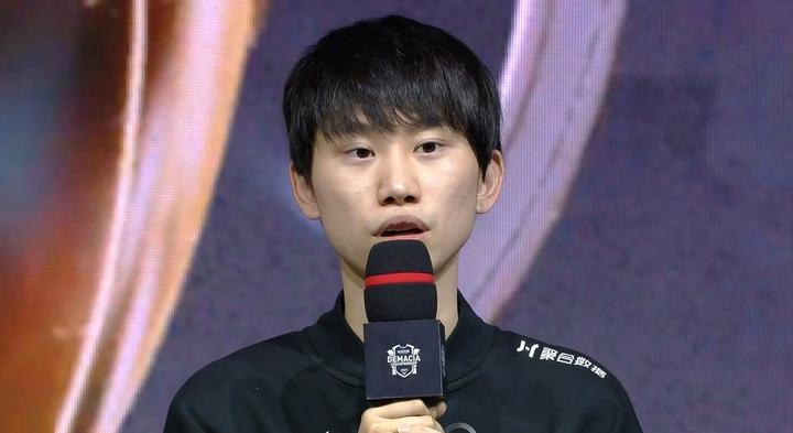 “Doinb首秀轻松进入四强”！LNG以3-1战胜OMG，下一轮直接打FPX - 知乎