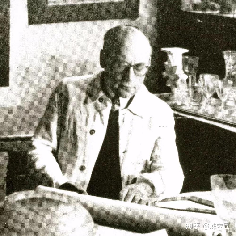 穿越时代的纤柔之美——René Lalique艺术作品 - 知乎