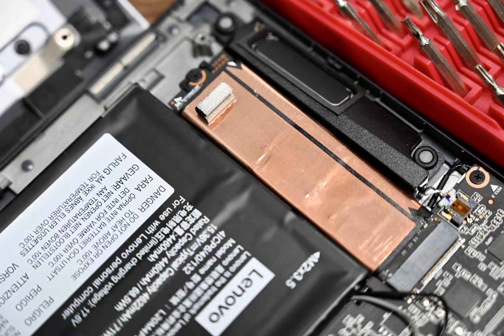 联想R9000X拆机扩容详细教程：加装M.2固态、性能测试和游戏实测 - 知乎