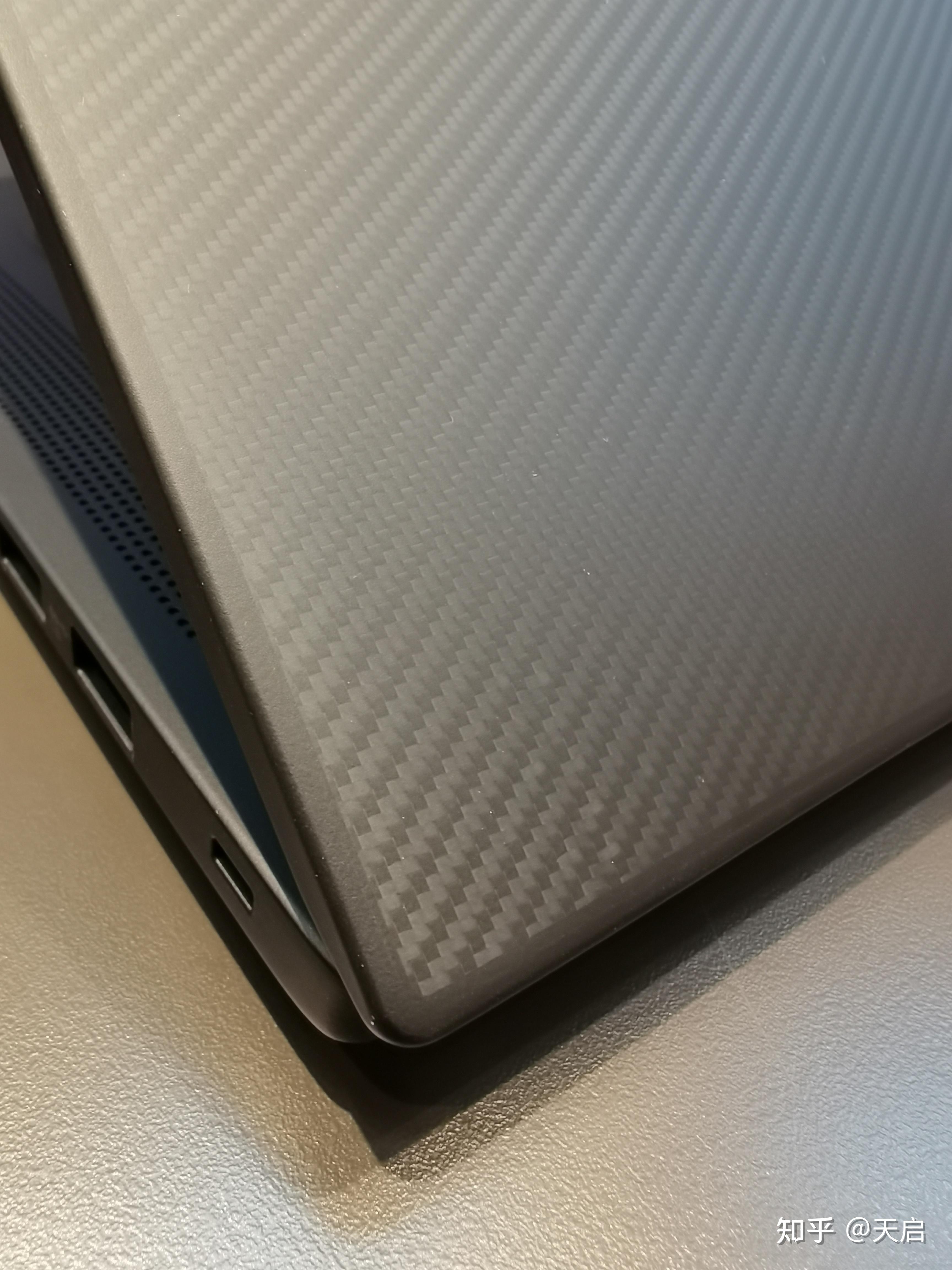 ThinkPad X1 Carbon究竟是2.2K屏幕版本值得买，还是4G LTE版本更值得买？ - 知乎