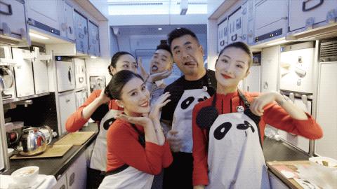 如何看待航空博主Sam Chui？ - 知乎