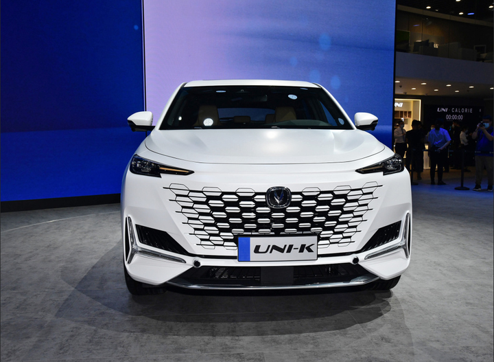 搭载2.0T+爱信8AT，长安全新UNI-K亮相广州车展 - 知乎