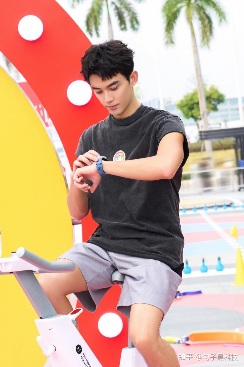 时刻好表现——GT走跑骑遇记：吴磊同款华为WATCH GT 5系列！ - 知乎