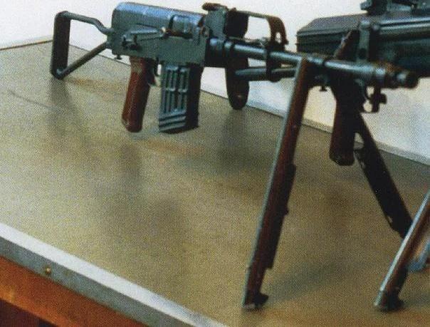 请问各位大佬这是什么枪? - 知乎