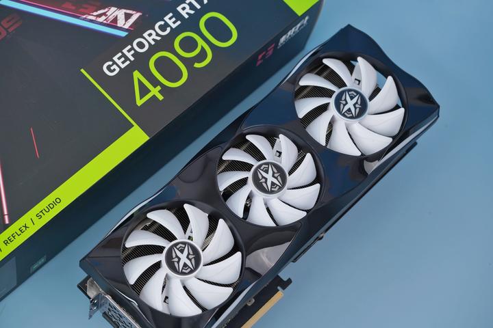 新一代核弹！耕升RTX 4090炫光评测：高能释放 三风扇最高仅66℃ - 知乎