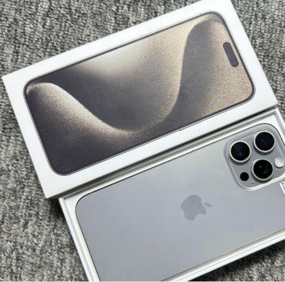 等等党这波赢麻了！粉丝买二手iPhone15Pro Max仅7500元！ - 知乎