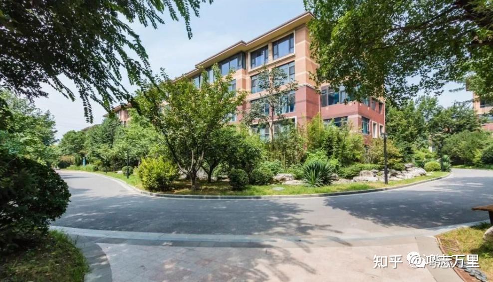 万城华府 | 海淀万柳 · 2005年城市别墅 · 68-550平一至六居 · 高端品质改善 · 中关村三小学区房 - 知乎