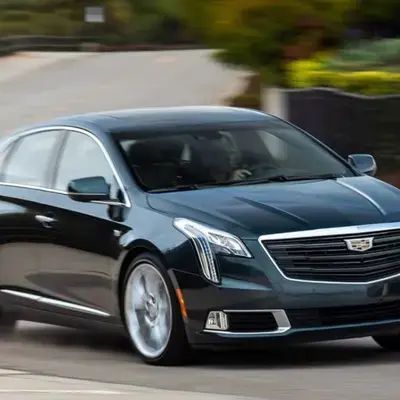 是俊朗的外表还是有趣的灵魂？君越迈腾XTS凯美瑞选哪个好？ - 知乎