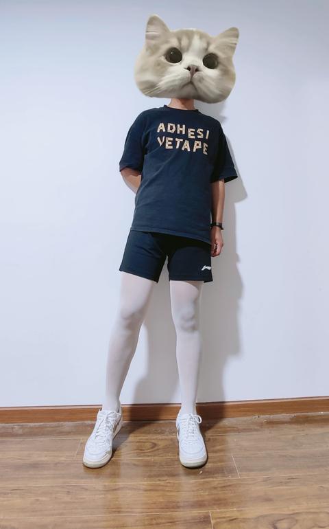 男生穿白色的连裤袜也超级好看 知乎