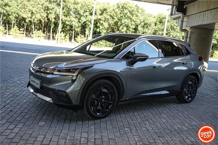 广汽新能源ADIGO3.0实测：解放双手双脚的辅助驾驶是怎样的体验？ - 知乎