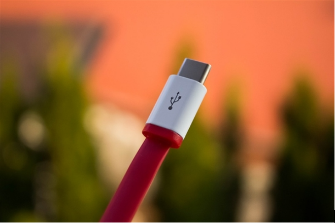 多功能Type-C和普通的Type-C怎么分辨？ - 知乎