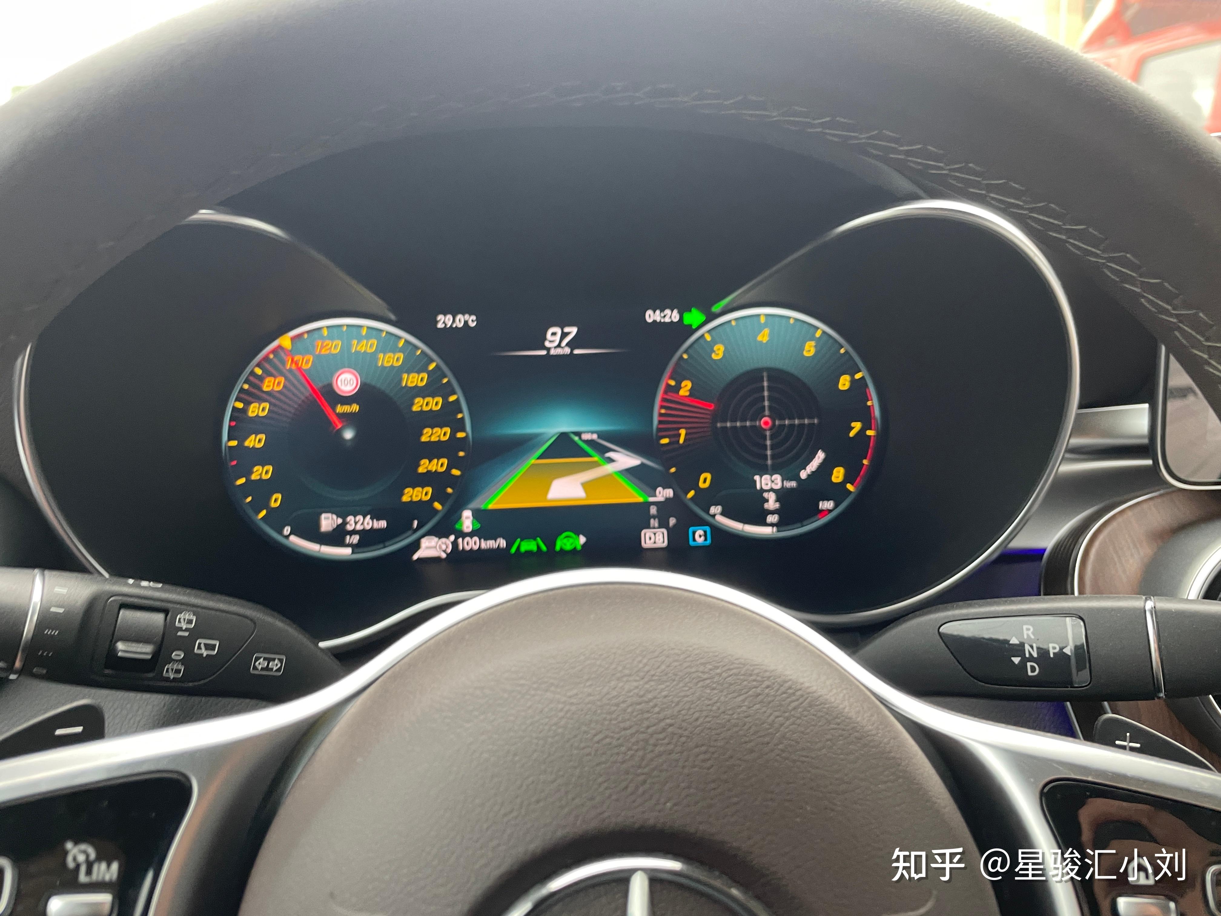 22款奔驰GLC260豪华型升级23P智能驾驶辅助系统，提升您的行车安全性 - 知乎