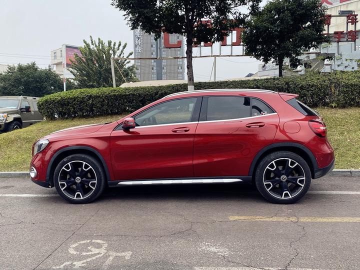 奔驰GLA220刷ECU特调动力：加速响应积极油门轻盈跟脚提速明显变快！ - 知乎