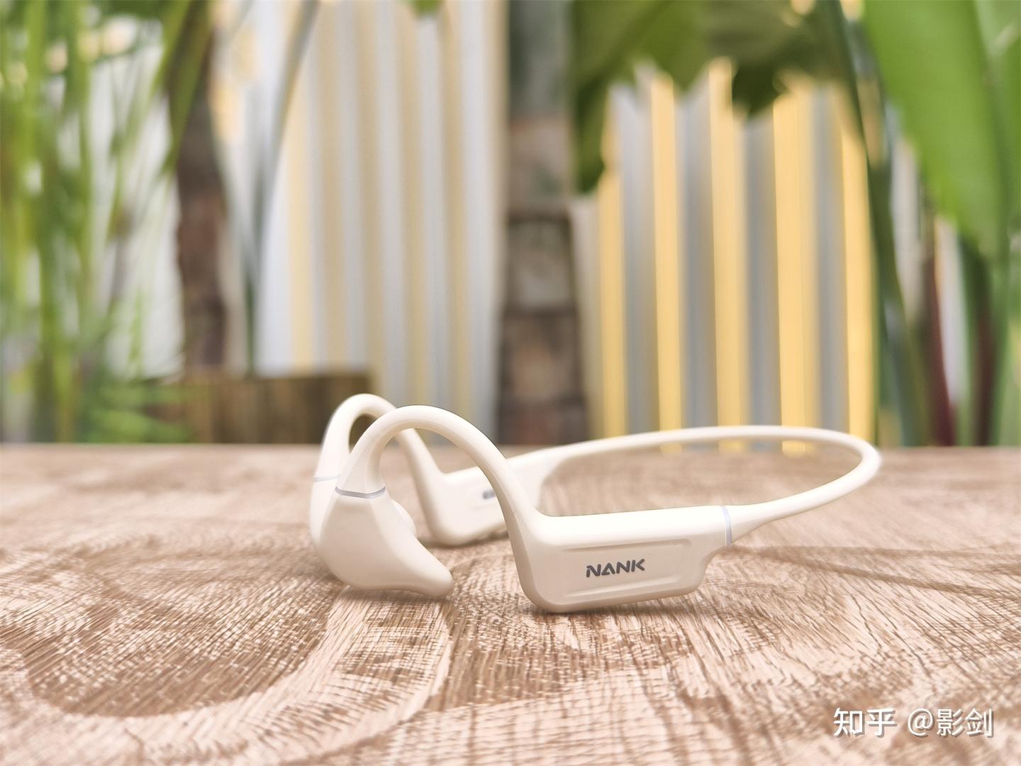 南卡Runner Pro5骨传导蓝牙耳机，IP69防水让你游泳时也能听歌 - 知乎