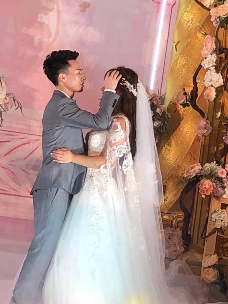 如何看待dota2前职业选手zsmj结婚上微博热搜？ - 知乎