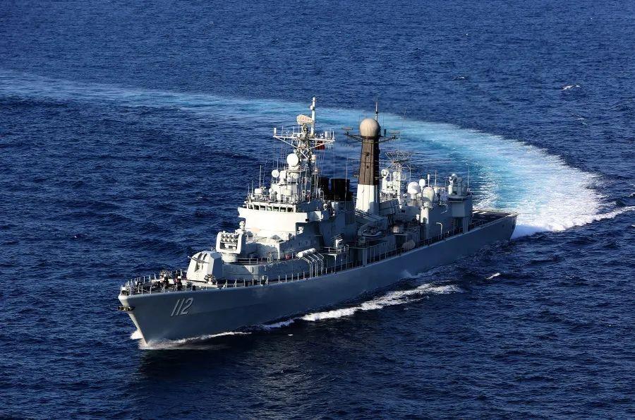 从052A，052B，052C发展到052D，这四型驱逐舰都有依次哪些性能进步？ - 知乎