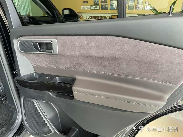 全系2.3T+10AT动力，福特探险者30.98万元起售！该怎么选？ - 知乎