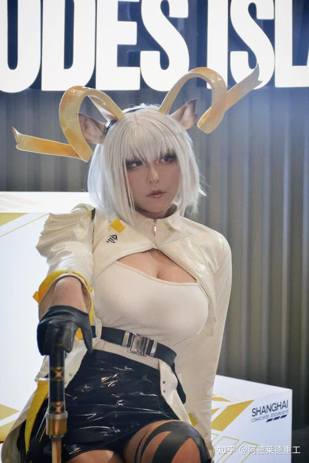 如何评价B站二次元coser主播菌烨tako？ - 知乎