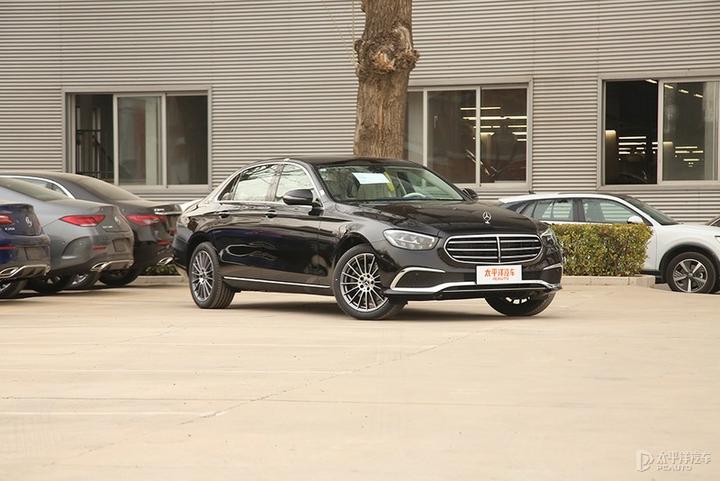梅赛德斯-奔驰E260L到店 告别1.5T换装2.0T - 知乎