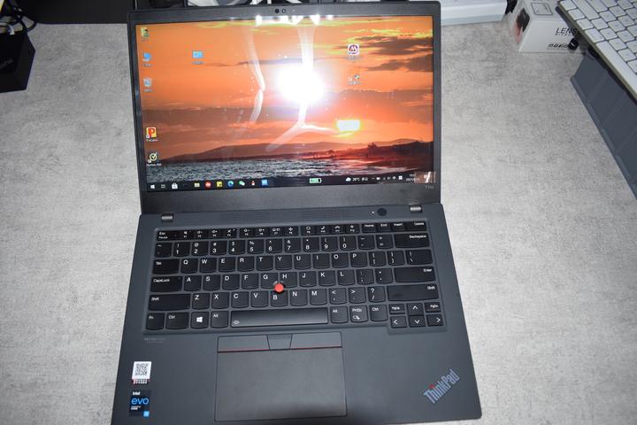 ThinkPad T14S GEN2 外观以及简单拆解，购买建议分析 - 知乎
