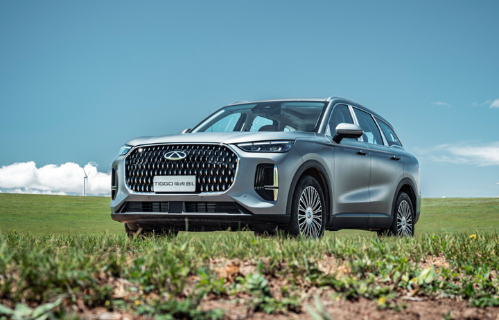 搭载2.0T+8AT+四驱，还有7座+L2.5级智驾，选瑞虎8L还是选奥迪Q5L - 知乎