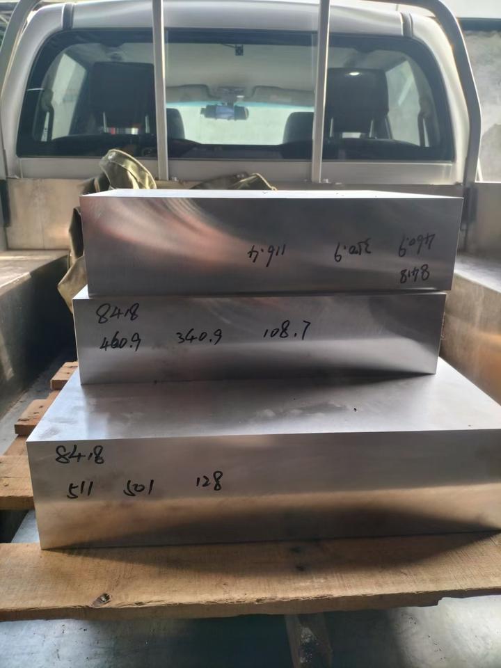 K110模具钢 K110 化学成分：K110出厂状态：软性回炉至HB250（ 高） - 知乎