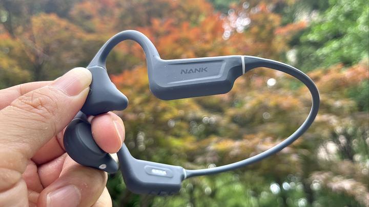 三栖明星来了，南卡Runner Pro4S骨传导耳机够亮眼 - 知乎