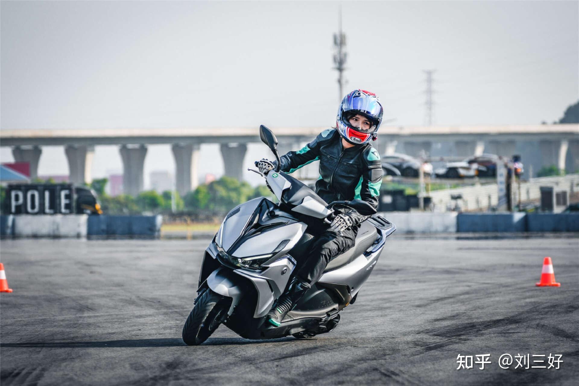 雅马哈巧格i plus、铃木uy125/豪爵afr125、钱江鸿125哪款125排量的踏板摩托车好？ - 知乎