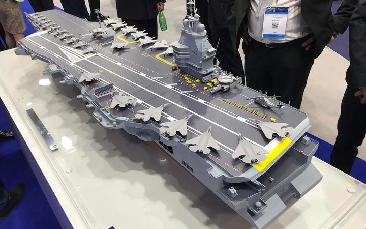 欧洲史上最大军舰：排量8.2万吨两台核动力，法国新航母性能如何 - 知乎