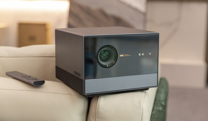 4K投影仪要如何选择，当贝F6和极米H6有什么区别？2023年618大促4K投影仪选购攻略 - 知乎