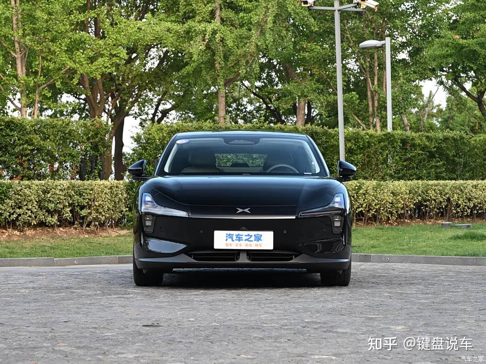 10万级纯电王炸对决！零跑B01激光雷达+后驱，真能掀翻小鹏M03？ - 知乎