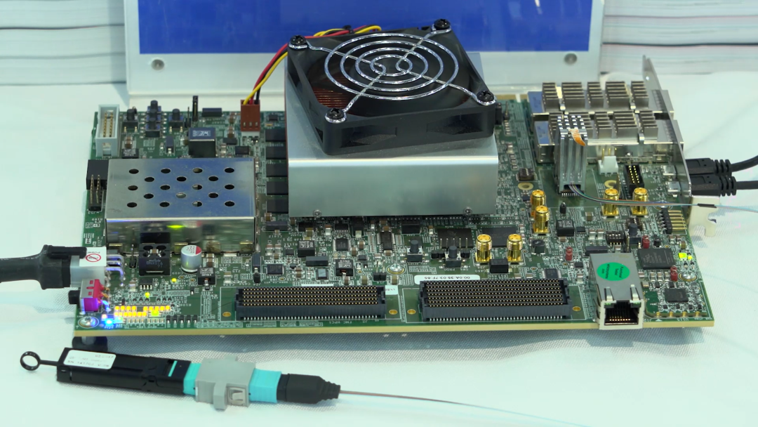 Electronica虎家展台Demo回顾 | FireFly™Micro Flyover System™ - 知乎