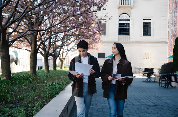 如何撰写符合申请的留学文书？25fall英国G5写作要点与策略解析 - 知乎