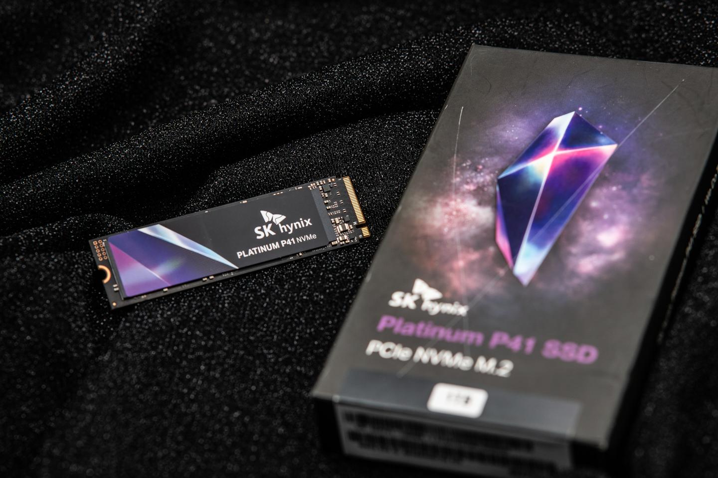 “幕后大佬”自家的消费级旗舰长啥样？——海力士P41开箱体验 - 知乎